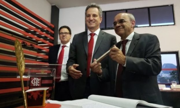 Rodolfo Landim é empossado como 57º presidente da história do Flamengo